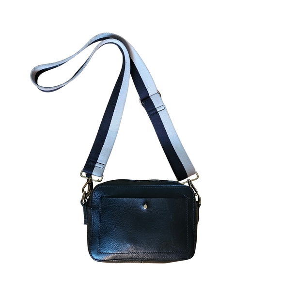 Madewell | Bags | Madewell Transport Camera Bag Black Leather Crossbody ...